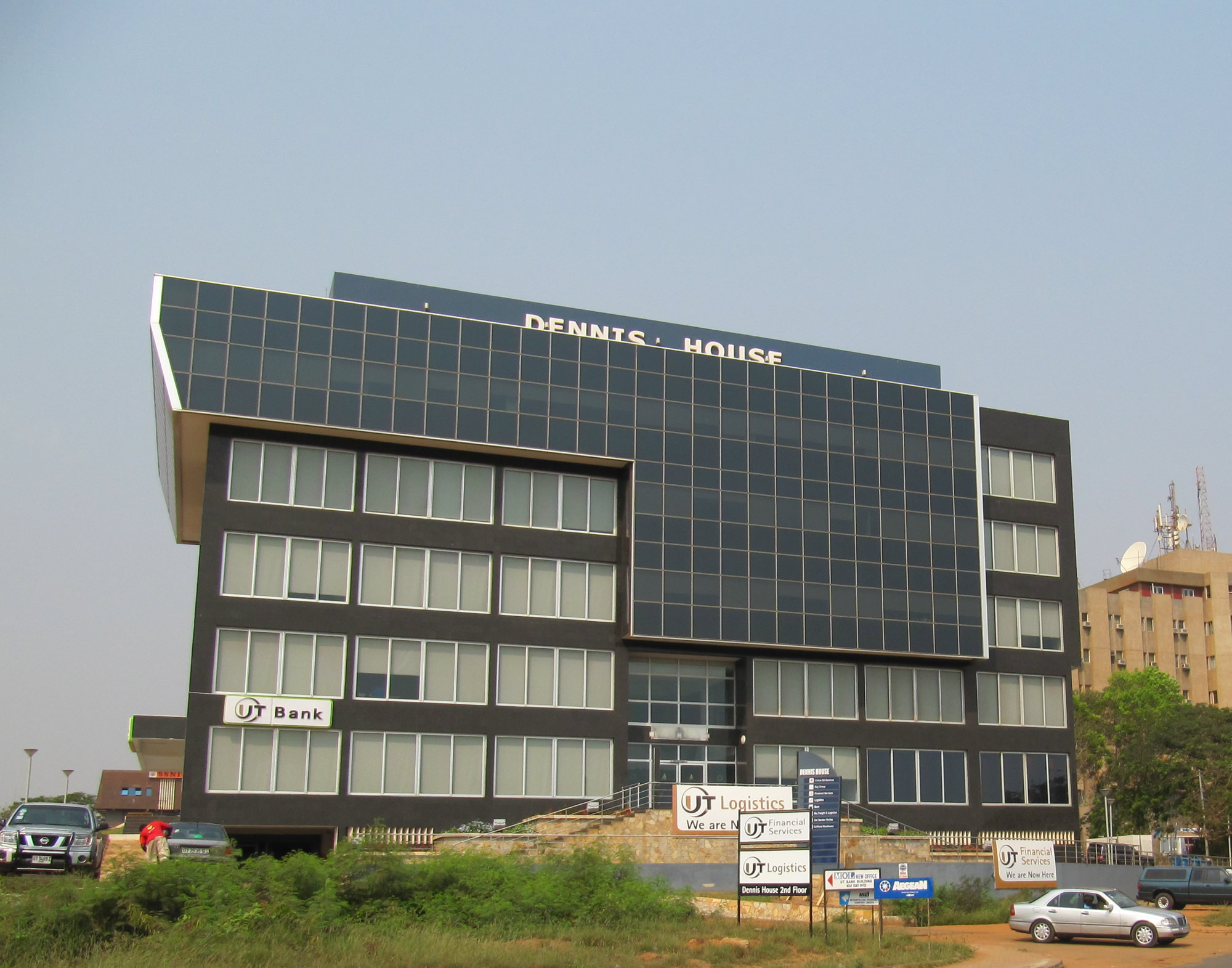 Office Building Dennis House, Accra, Ghana - Energoprojekt