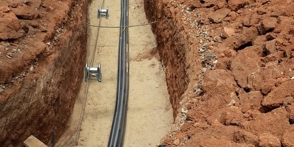 Double circuit transmission line 132kV and underground cable, Katampe ...